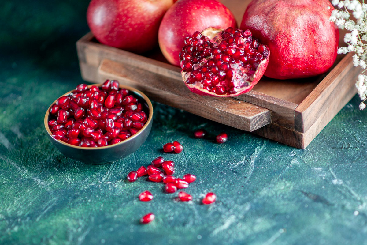 ≡ Grenade (fruit) : Propriétés, Bienfaits et Utilisations en Cuisine